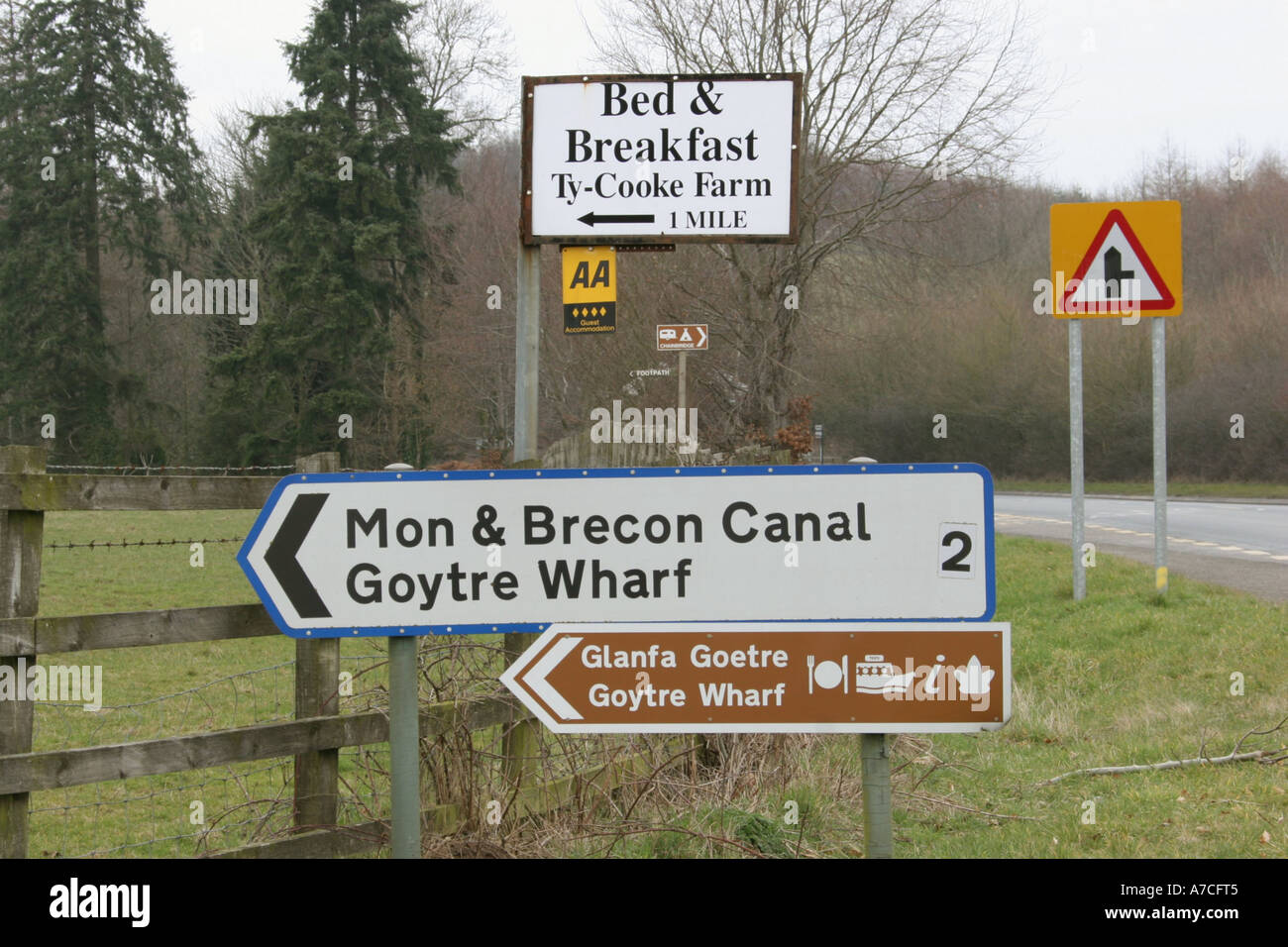Goytre wharf hi-res stock photography and images - Alamy