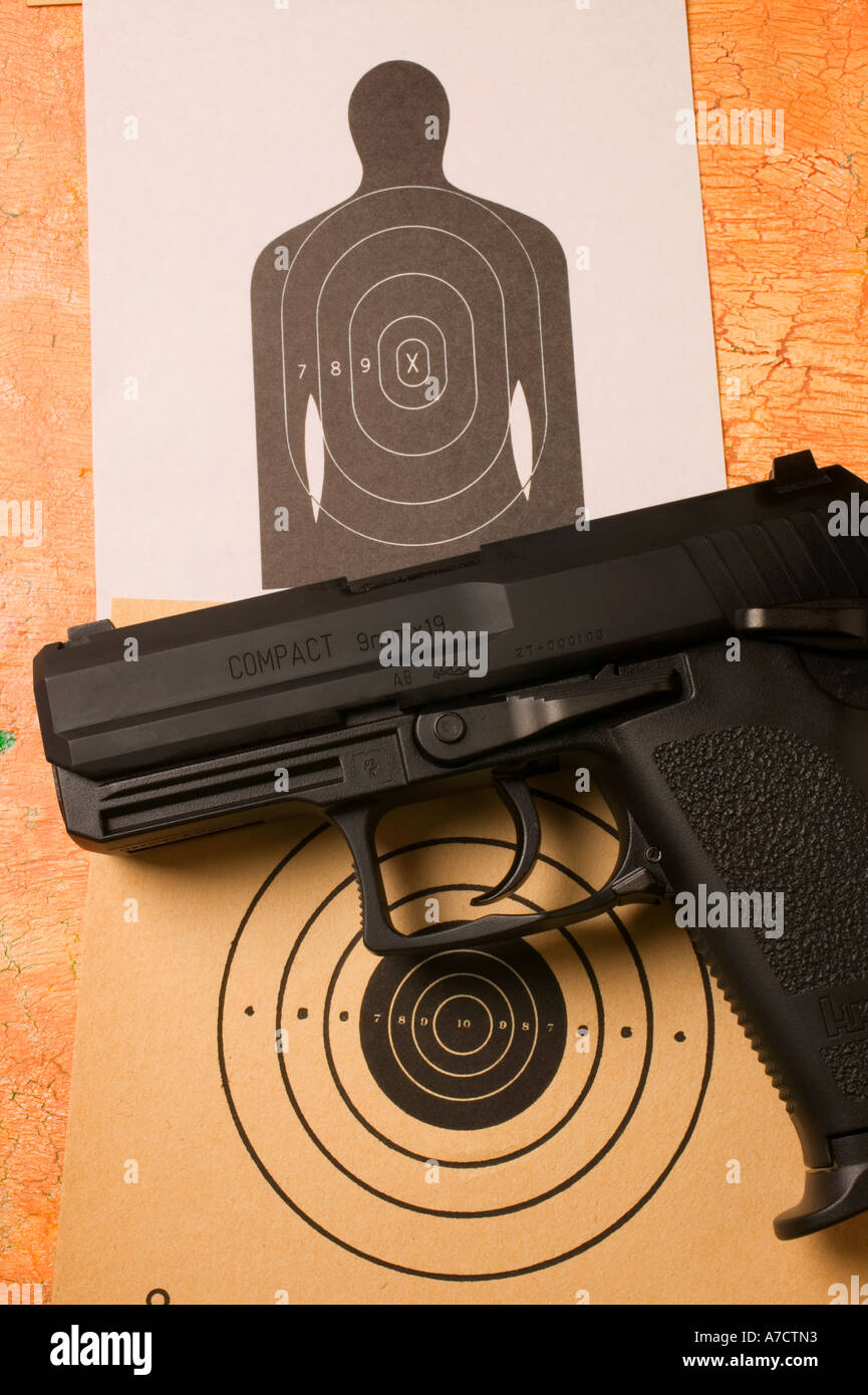 Sports gun hi-res stock photography and images - Alamy