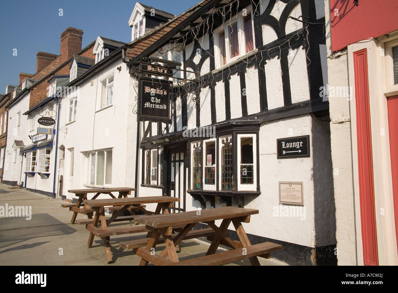 Welshpool high street hi-res stock photography and images - Alamy
