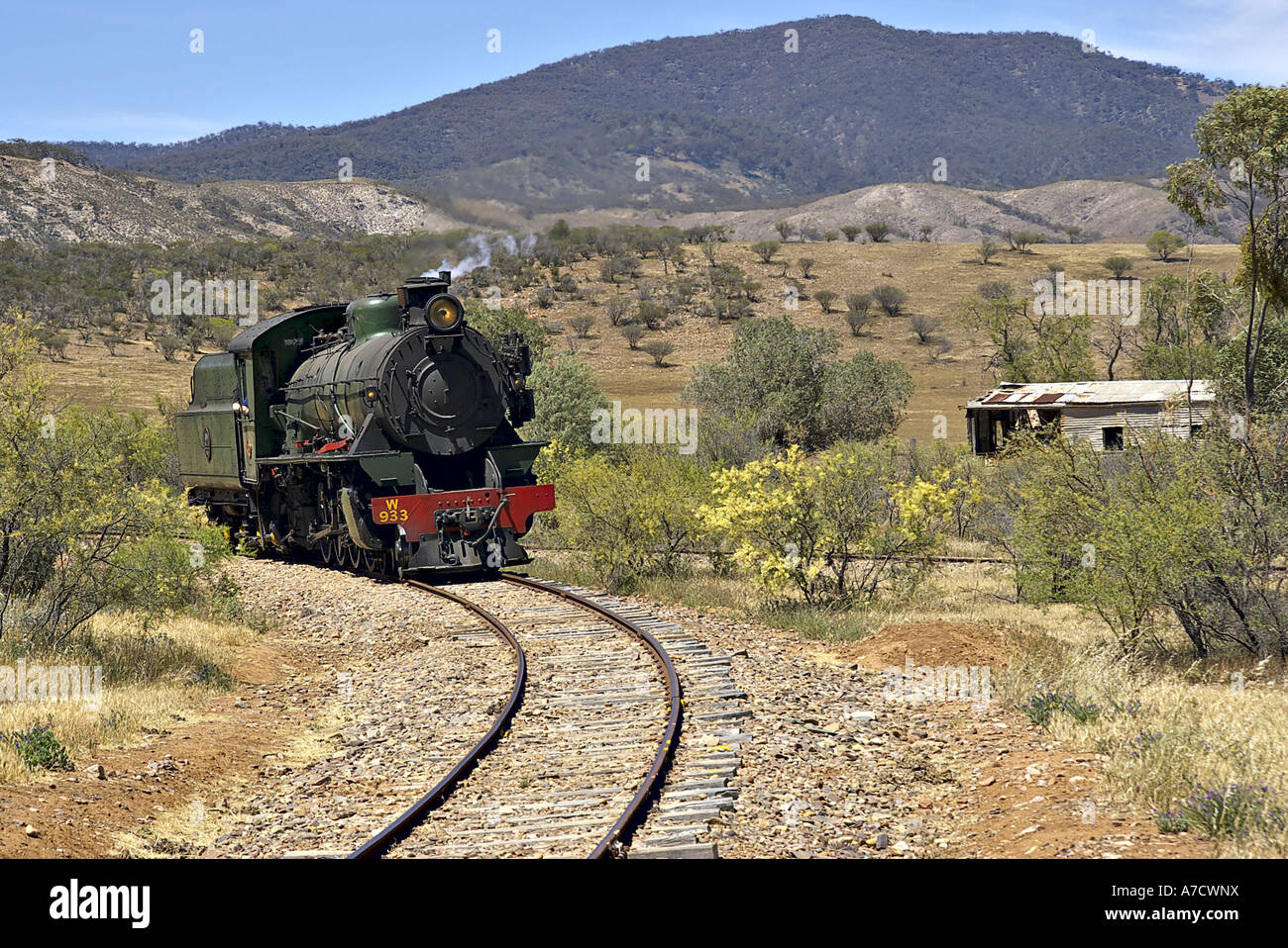 Steam train coming around hi-res stock photography and images - Alamy