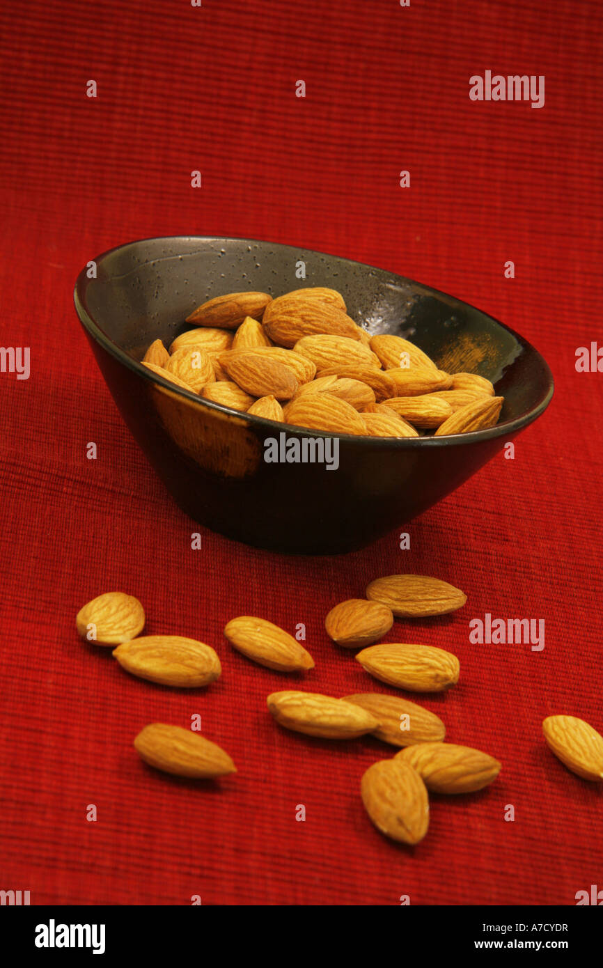 Super almond hi-res stock photography and images - Alamy