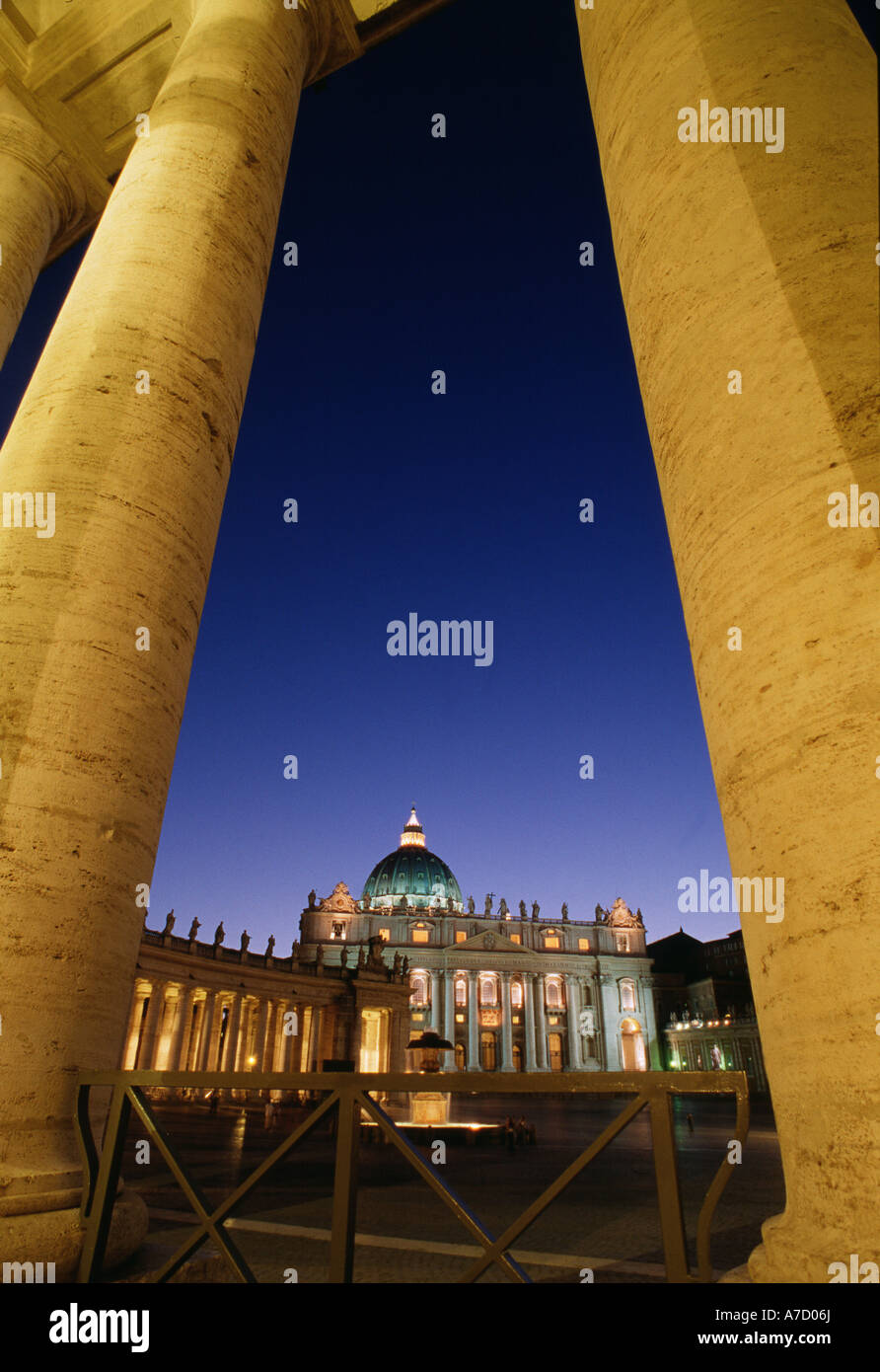Columns on dome st hi-res stock photography and images - Alamy