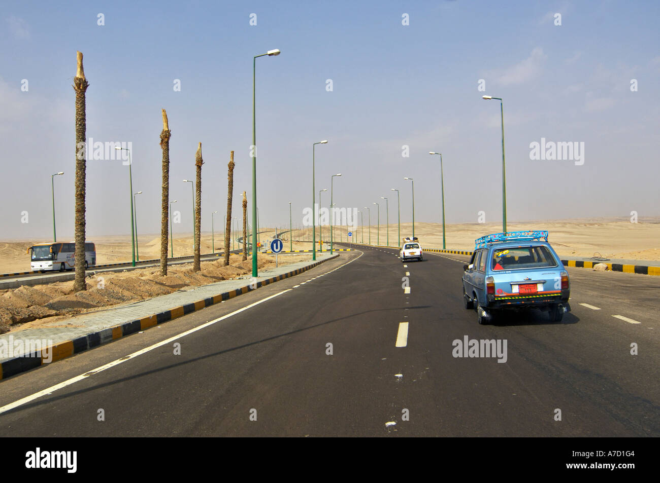 Egypt, on the way Marsa Alam >Hurghada, desert road Stock Photo - Alamy