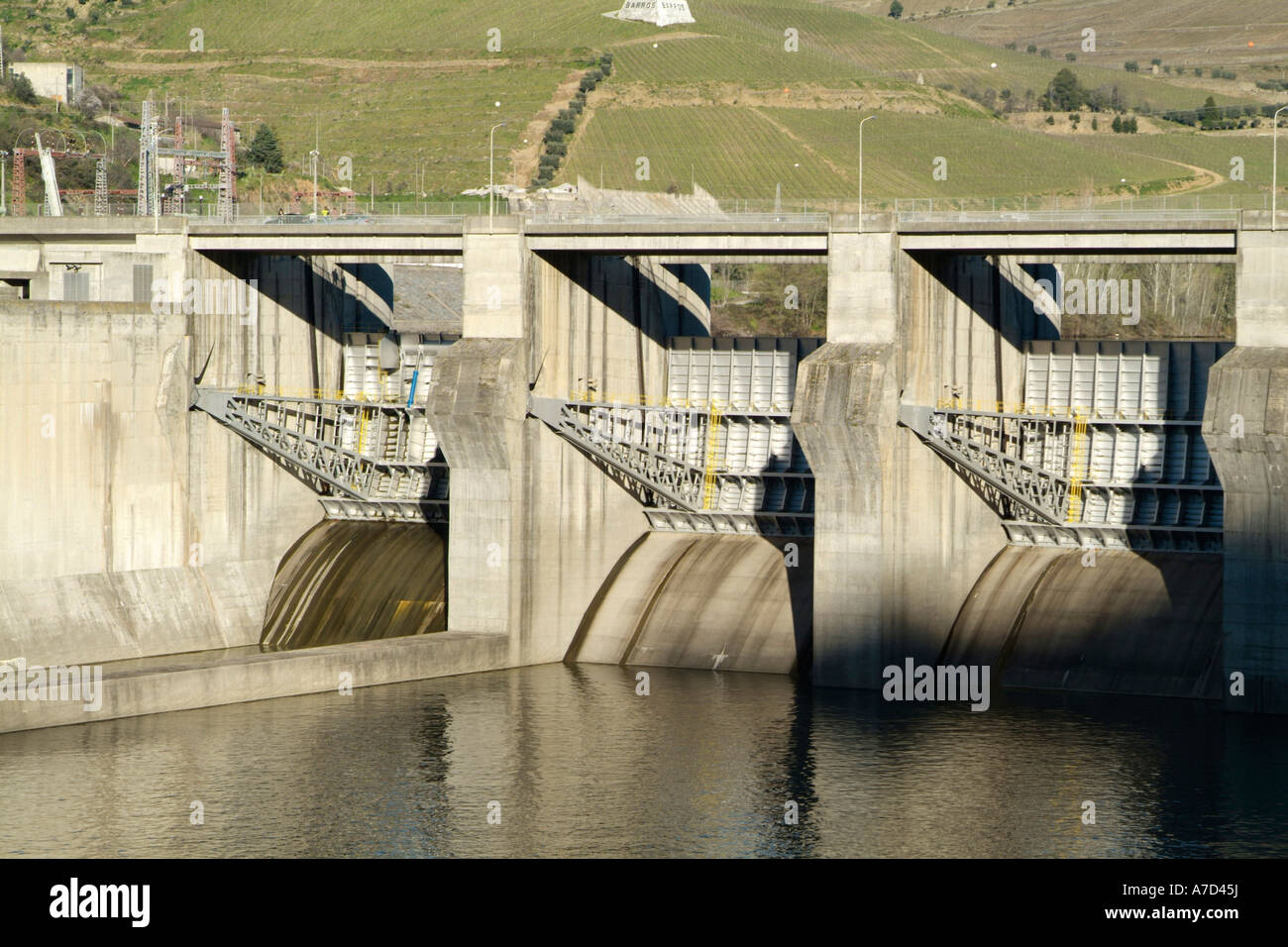 Portuguese barrage hi-res stock photography and images - Alamy