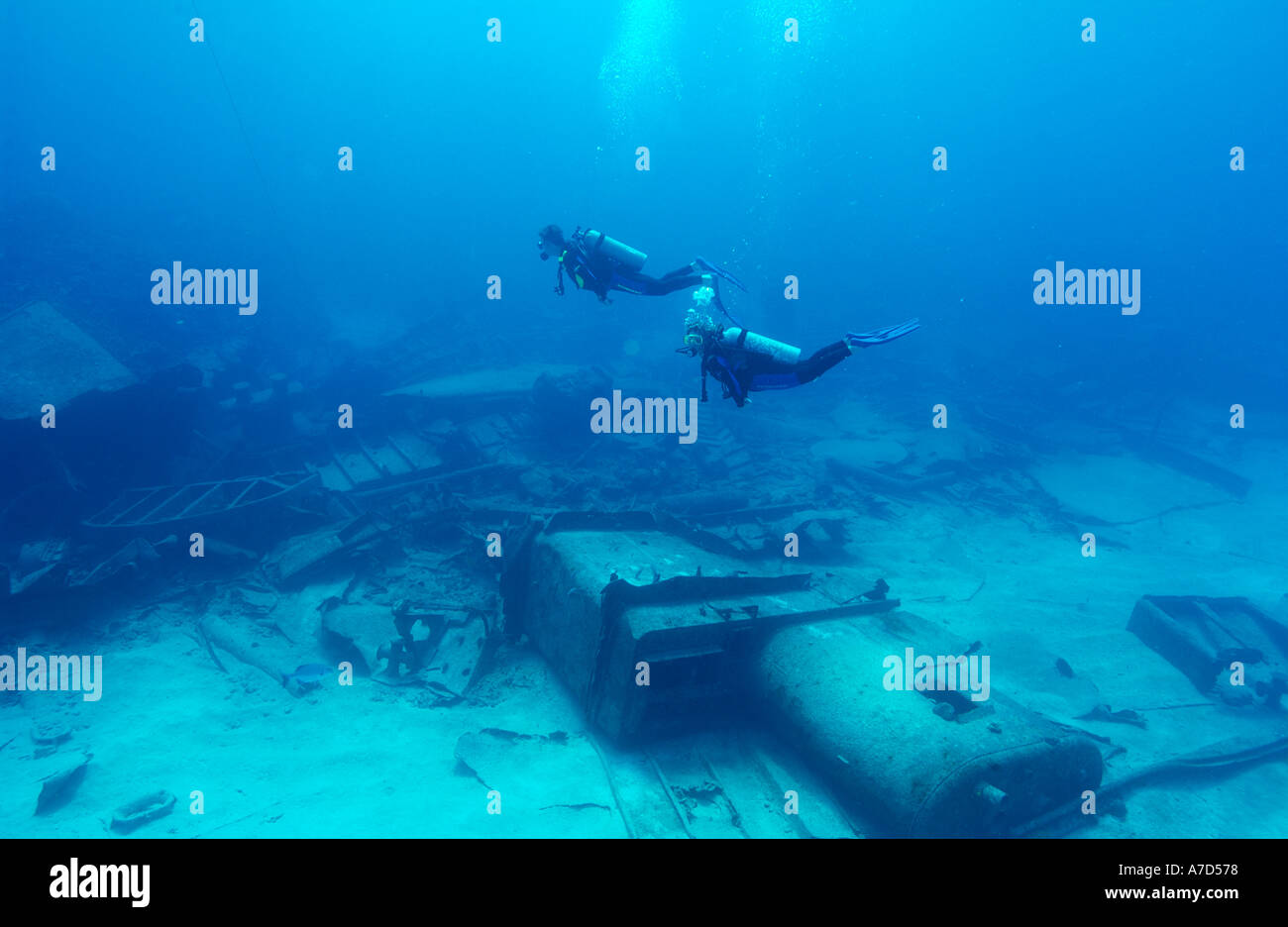 Oro verde hi-res stock photography and images - Alamy