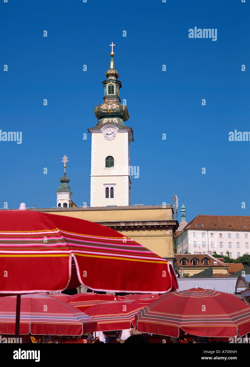 Kaptol dolac vegetable market hi-res stock photography and images - Alamy