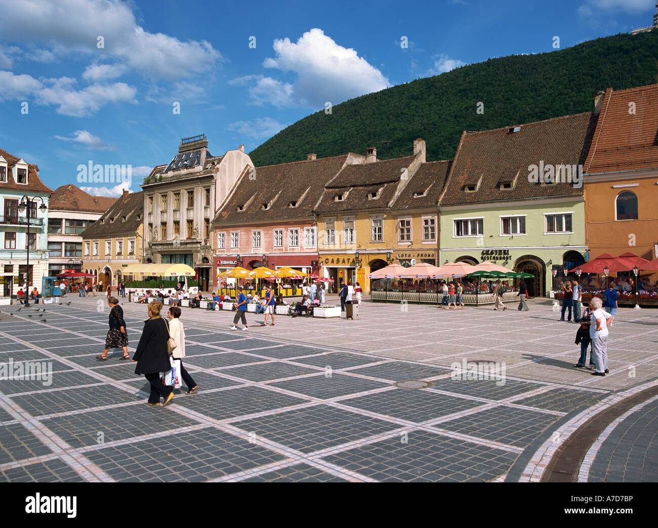 Transylvania, Brasov, Piata Sfatului Stock Photo - Alamy