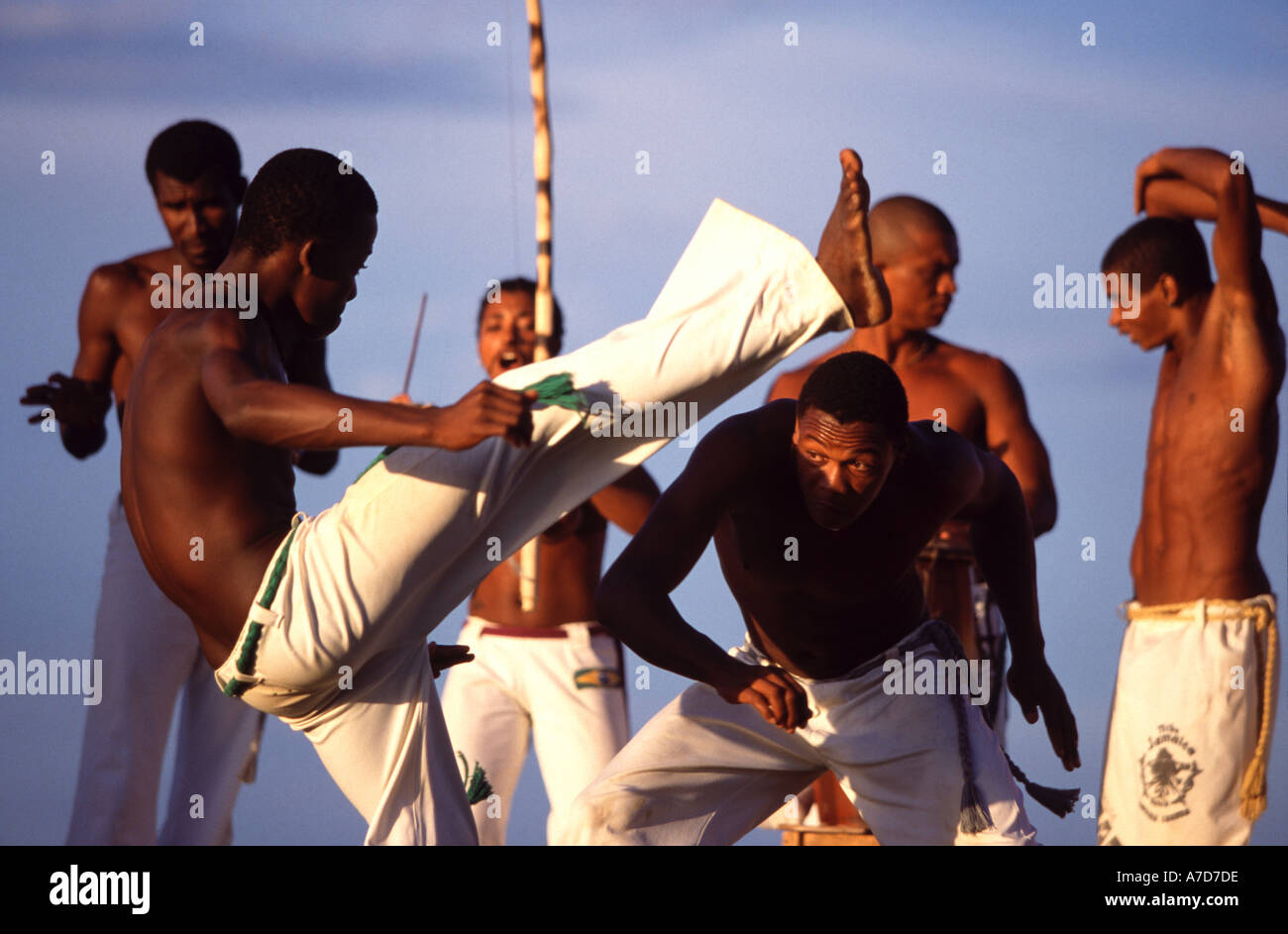 Brasil music and dance capoeira hi-res stock photography and images - Alamy