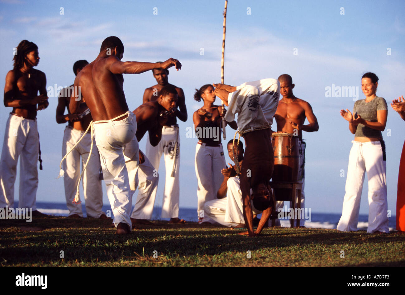 Brasil music and dance capoeira hi-res stock photography and images - Alamy