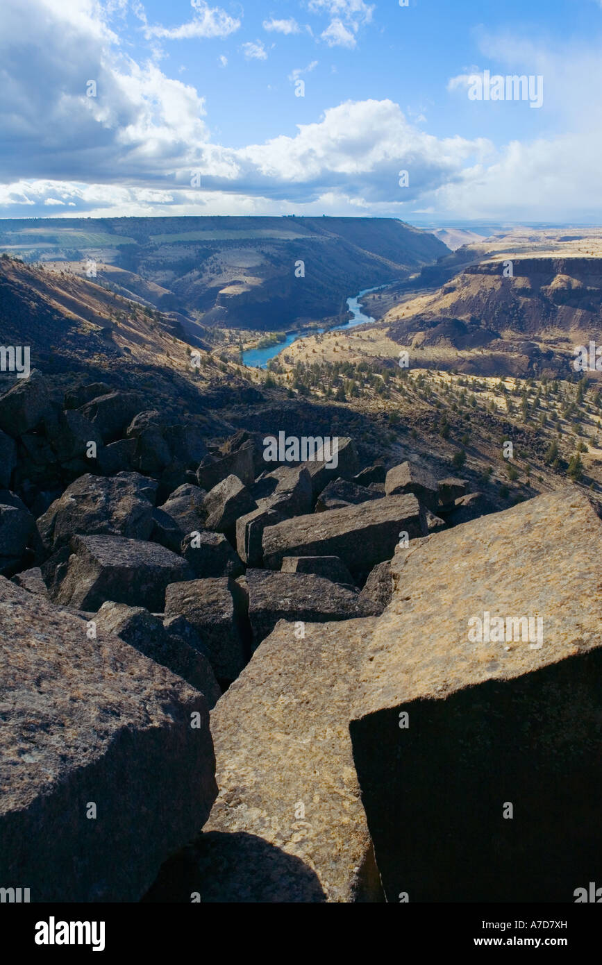 Elevated view of Deschutes River canyon in central Oregon USA Stock ...