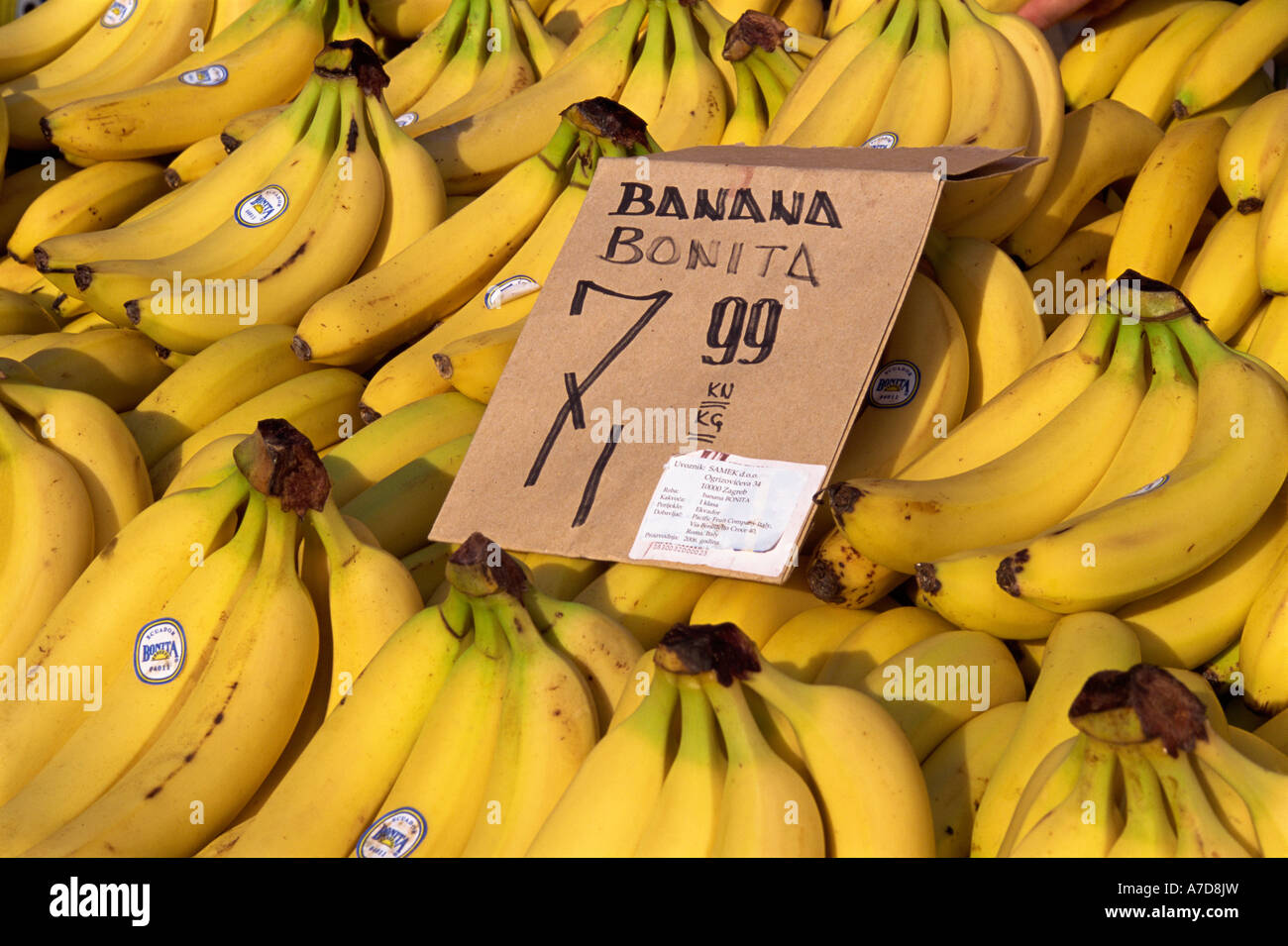 Fruits dolac market zagreb croatia hi-res stock photography and images ...