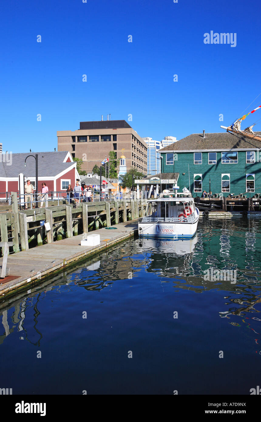 Halifax harbourfront hi-res stock photography and images - Alamy