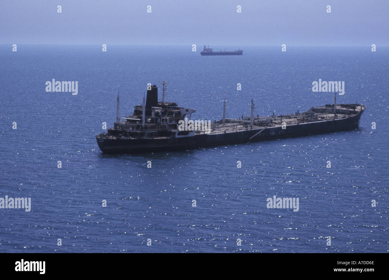 Hormuz oil tanker hi-res stock photography and images - Alamy