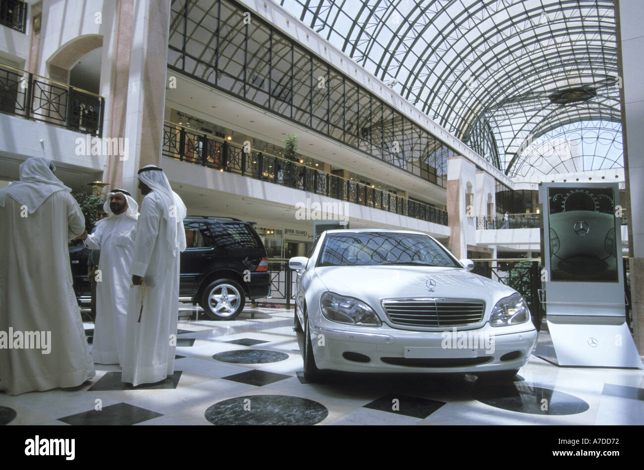 Car raffle hi-res stock photography and images - Alamy