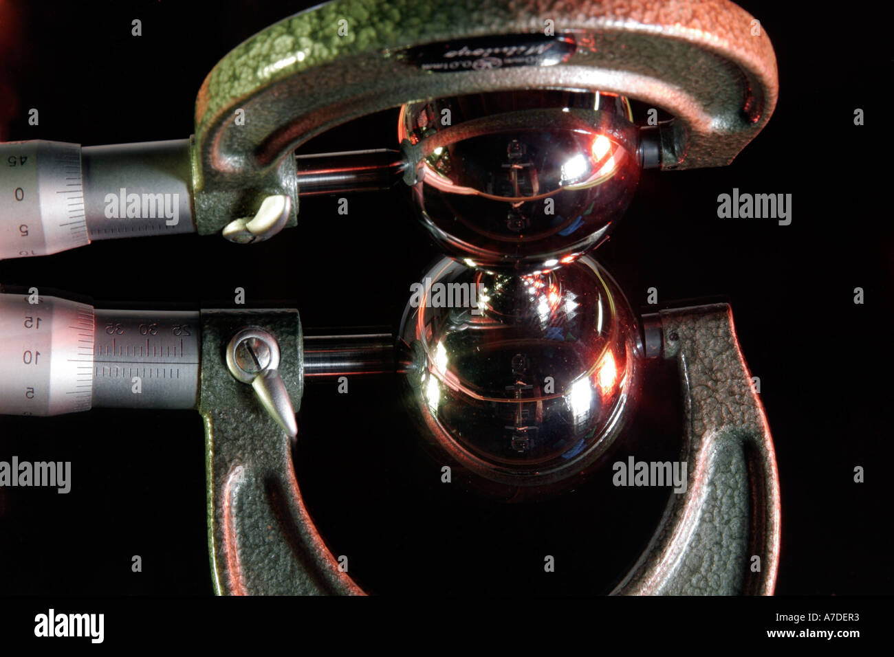 Outside micrometer hi-res stock photography and images - Alamy