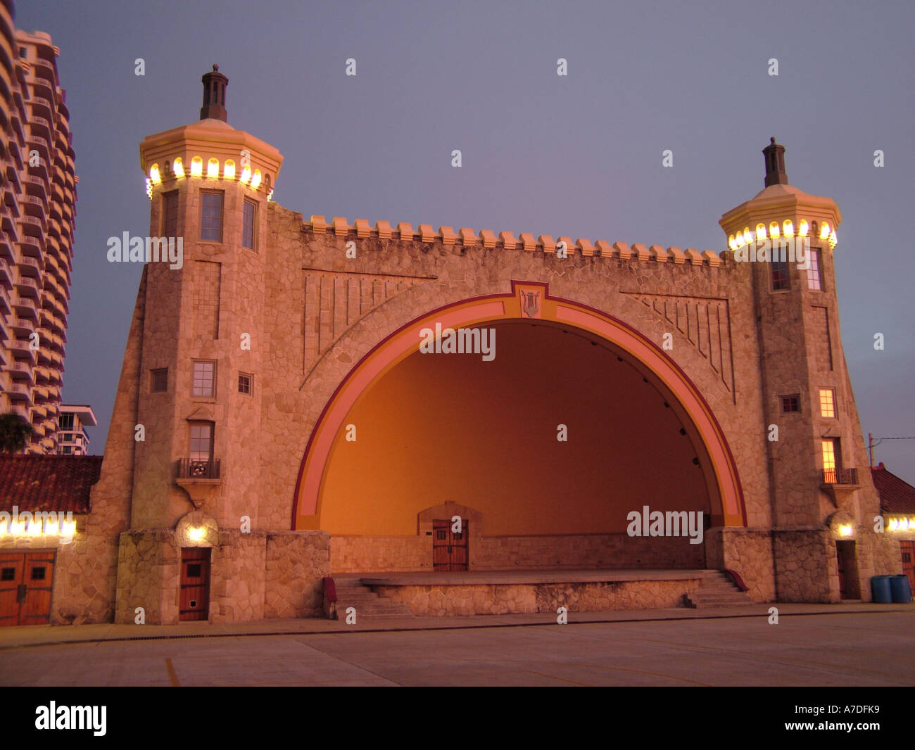 Daytona beach bandshell hi-res stock photography and images - Alamy
