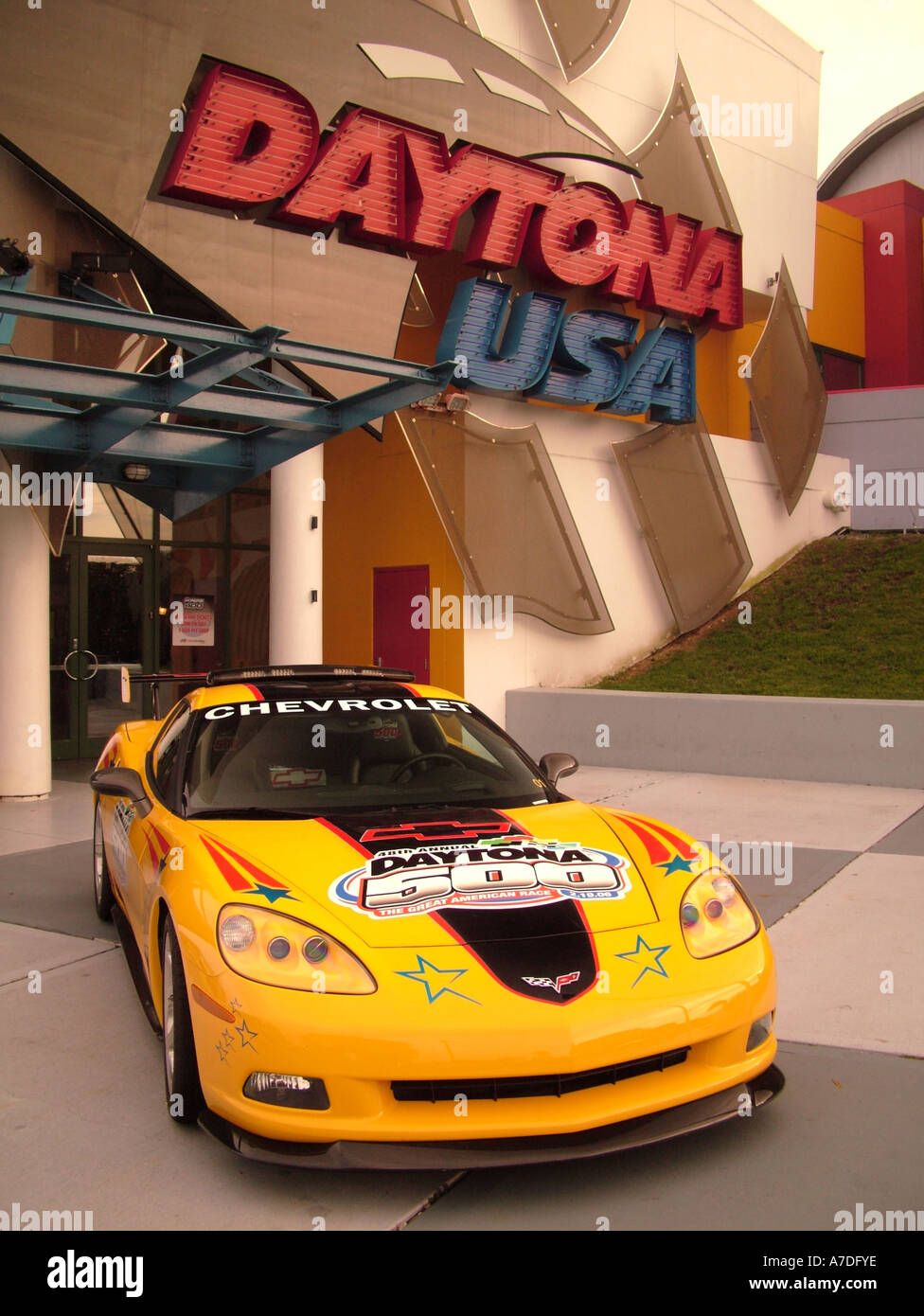 Daytona 500 Cars Racing High Resolution Stock Photography and Images ...