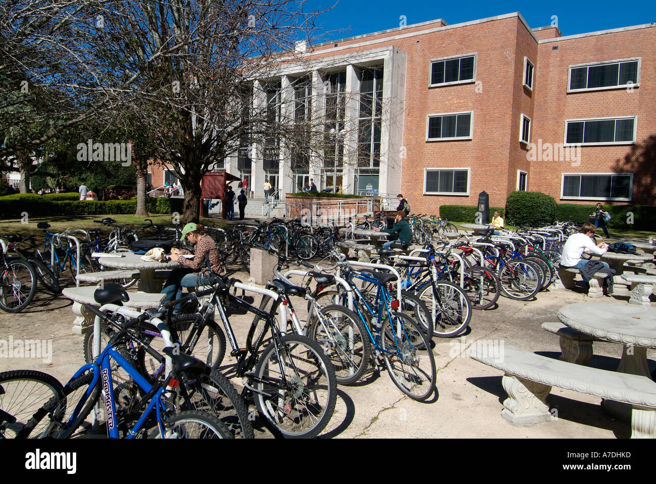Robert Manning Strozier Library on the Florida State University Campus ...