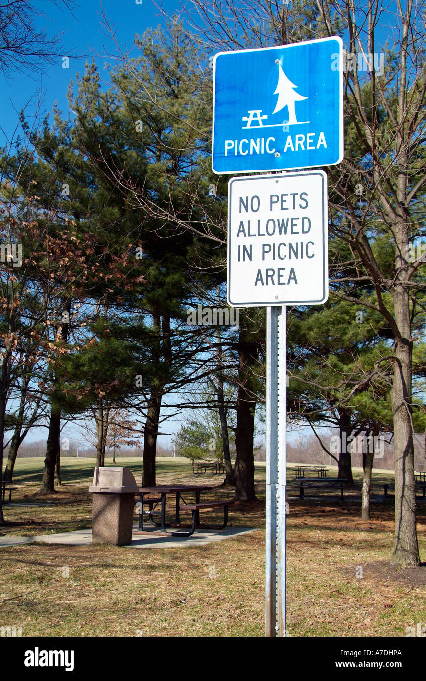 Sign posted at a Kentucky Rest Comfort station showing a picnic area ...