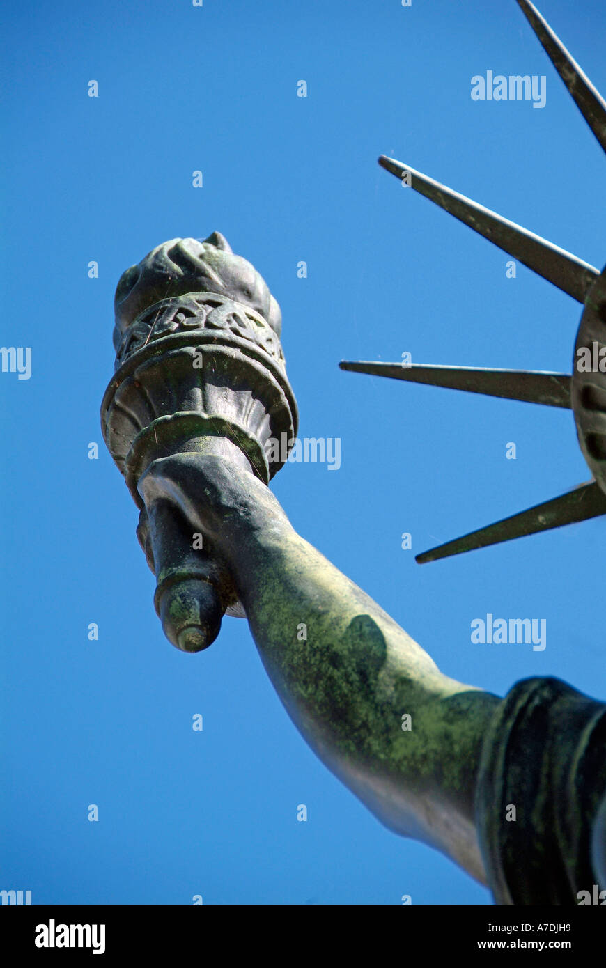 Replica of the Statue of Liberty at The Capitol Capital Building and ...