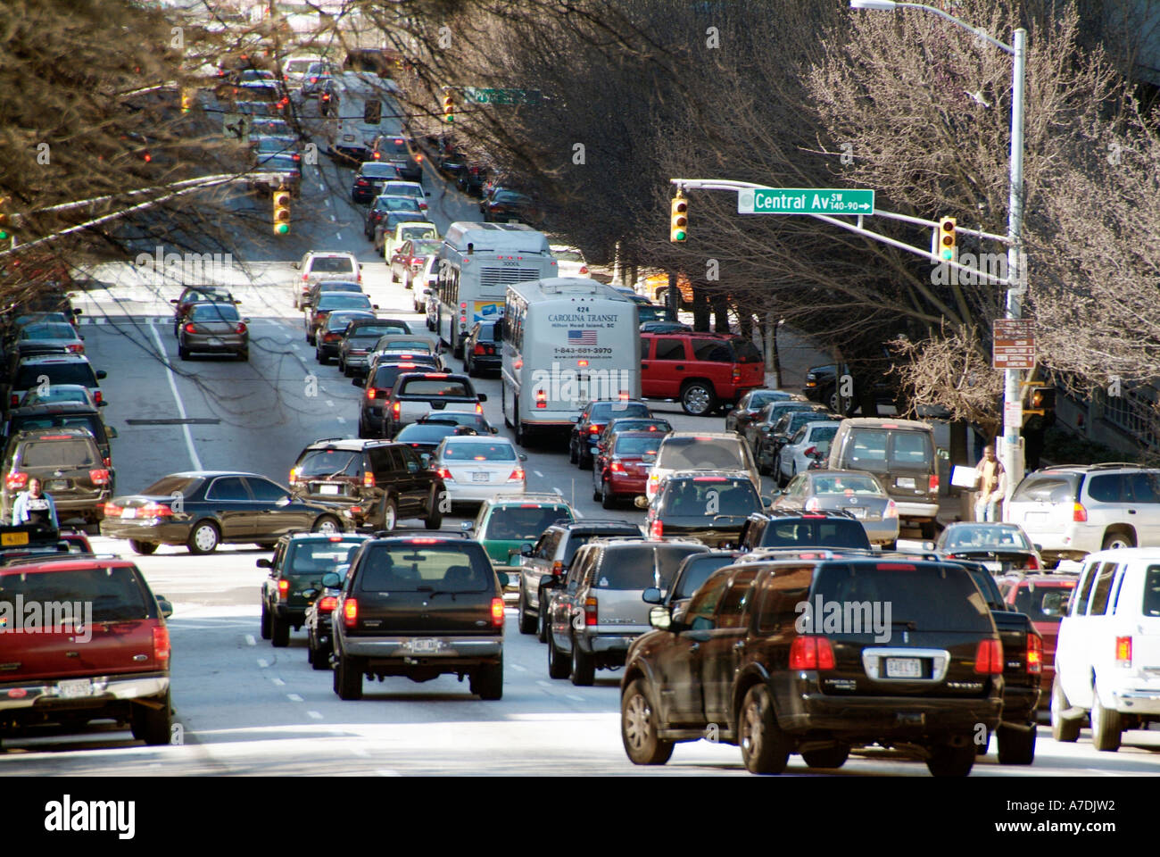 Downtown atlanta traffic hi-res stock photography and images - Alamy