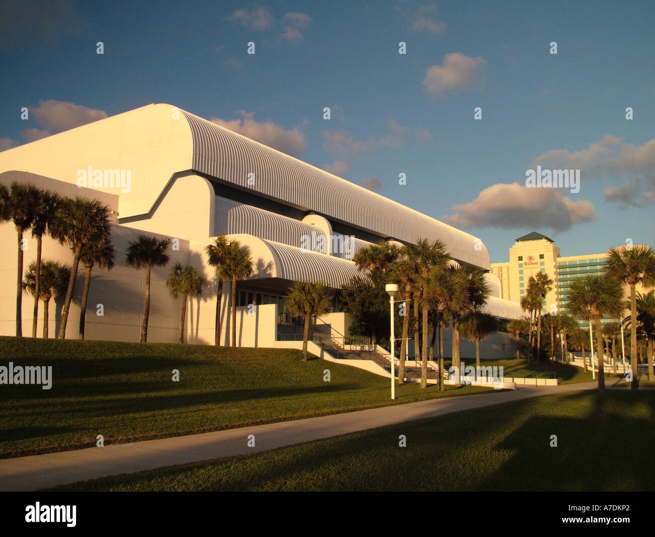 Ocean center daytona beach hi-res stock photography and images - Alamy