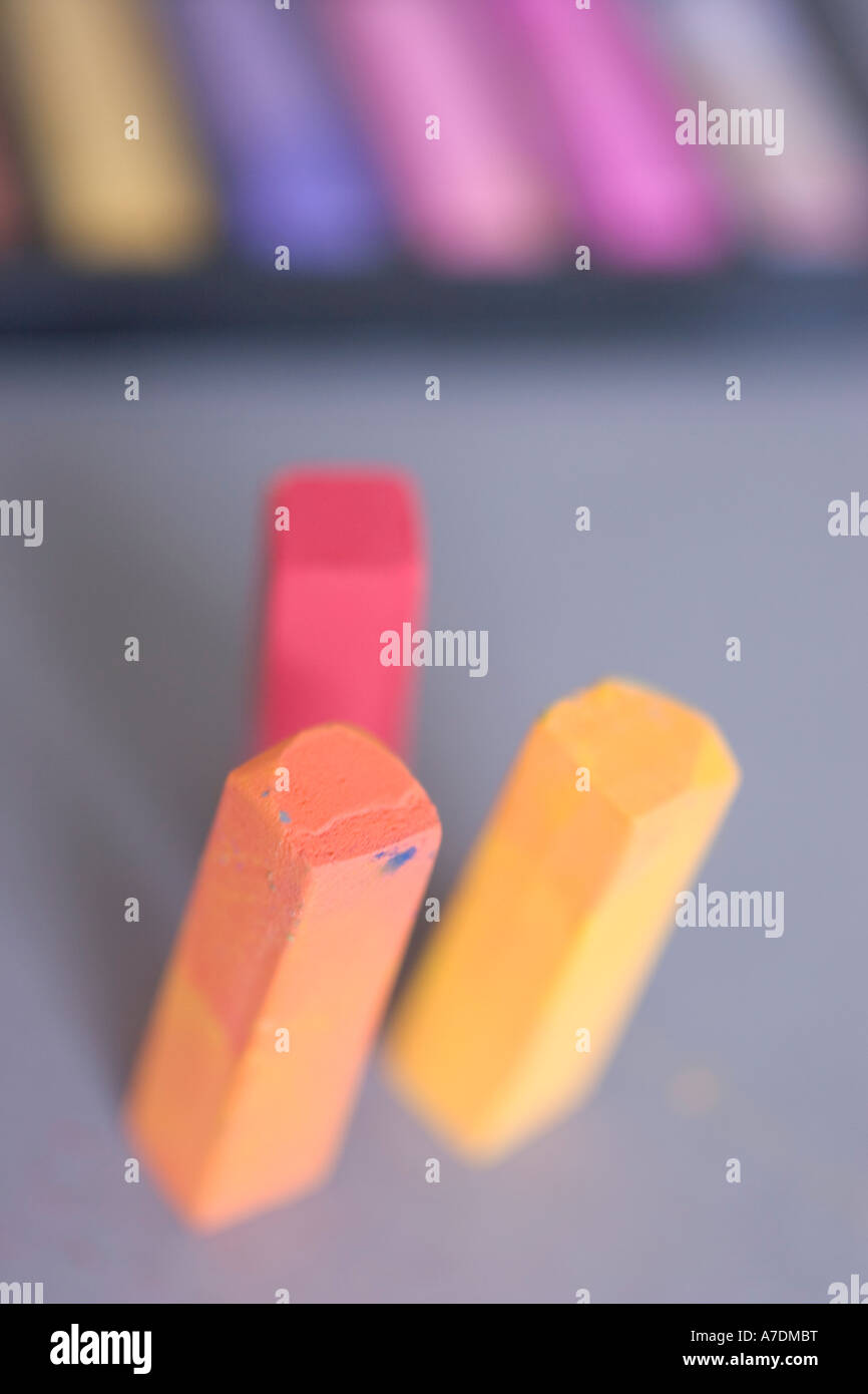 Colour color Charcoal as used by artists for sketching Stock Photo - Alamy