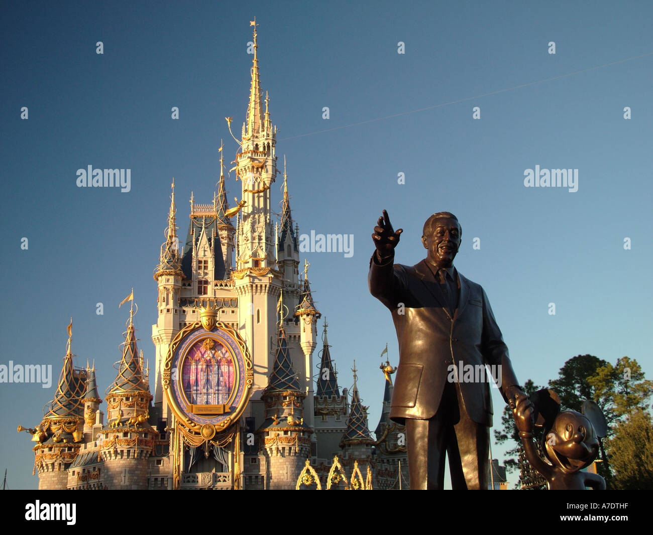 Walt disney world orlando castle statue hi-res stock photography and ...