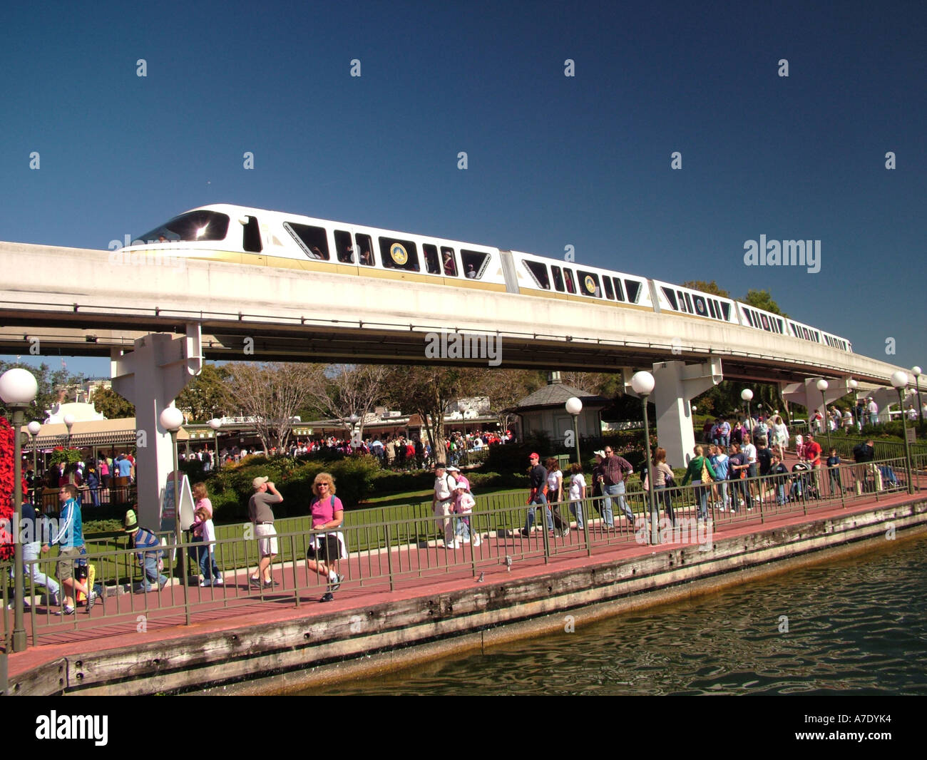 Disney monorail trains hi-res stock photography and images - Alamy
