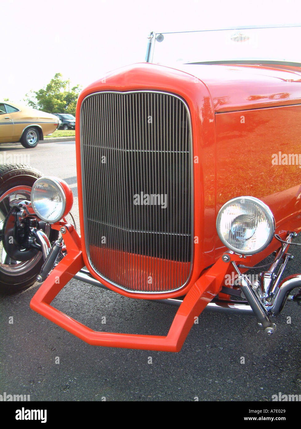 1932 ford roadster grille hi-res stock photography and images - Alamy
