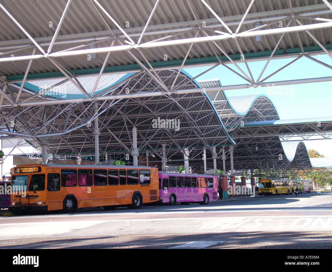 Lynx bus hi-res stock photography and images - Alamy