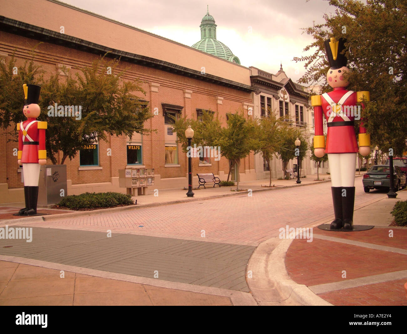 Florida deland historic downtown florida hi-res stock photography and ...