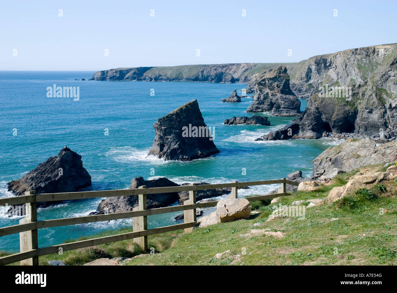 Bedruthan Steps on the North Cornwall coast, near Newquay Stock Photo ...
