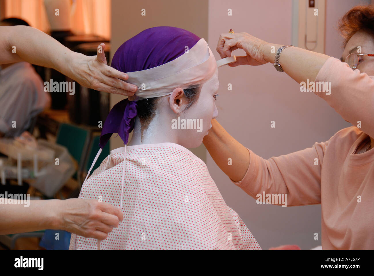 Make up Classical Japanese dance as geisya Stock Photo - Alamy