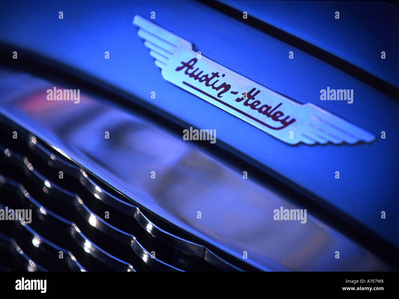 Austin healey logo hi-res stock photography and images - Alamy