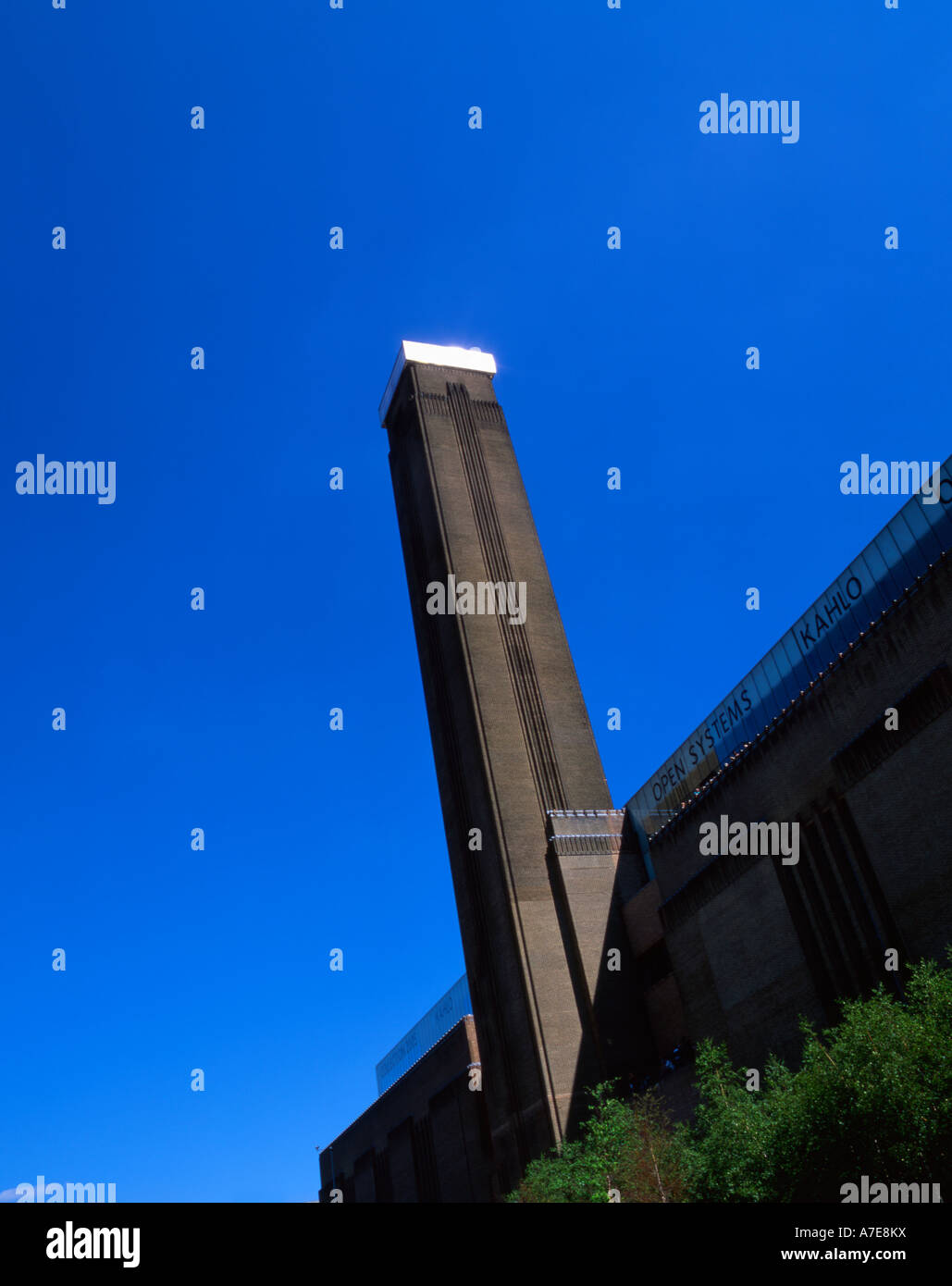 Tate modern the sun hi-res stock photography and images - Alamy