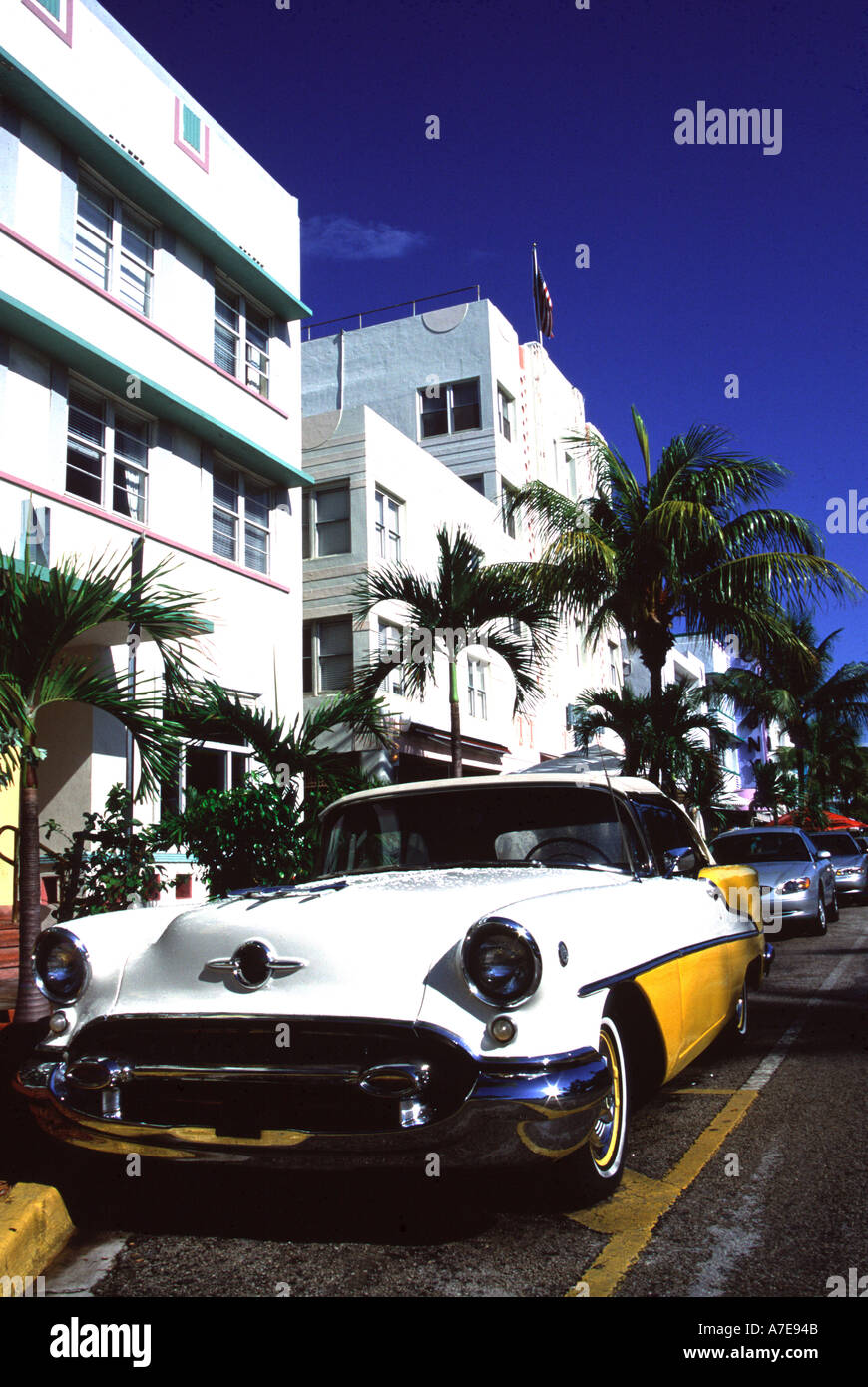 Vintage miami hi-res stock photography and images - Alamy