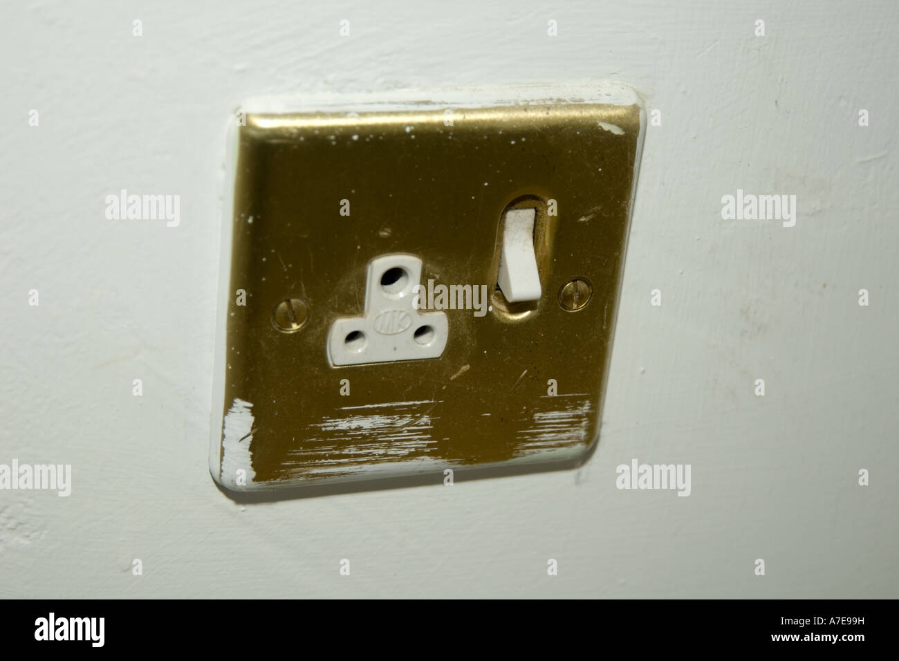 Bad socket hi-res stock photography and images - Alamy