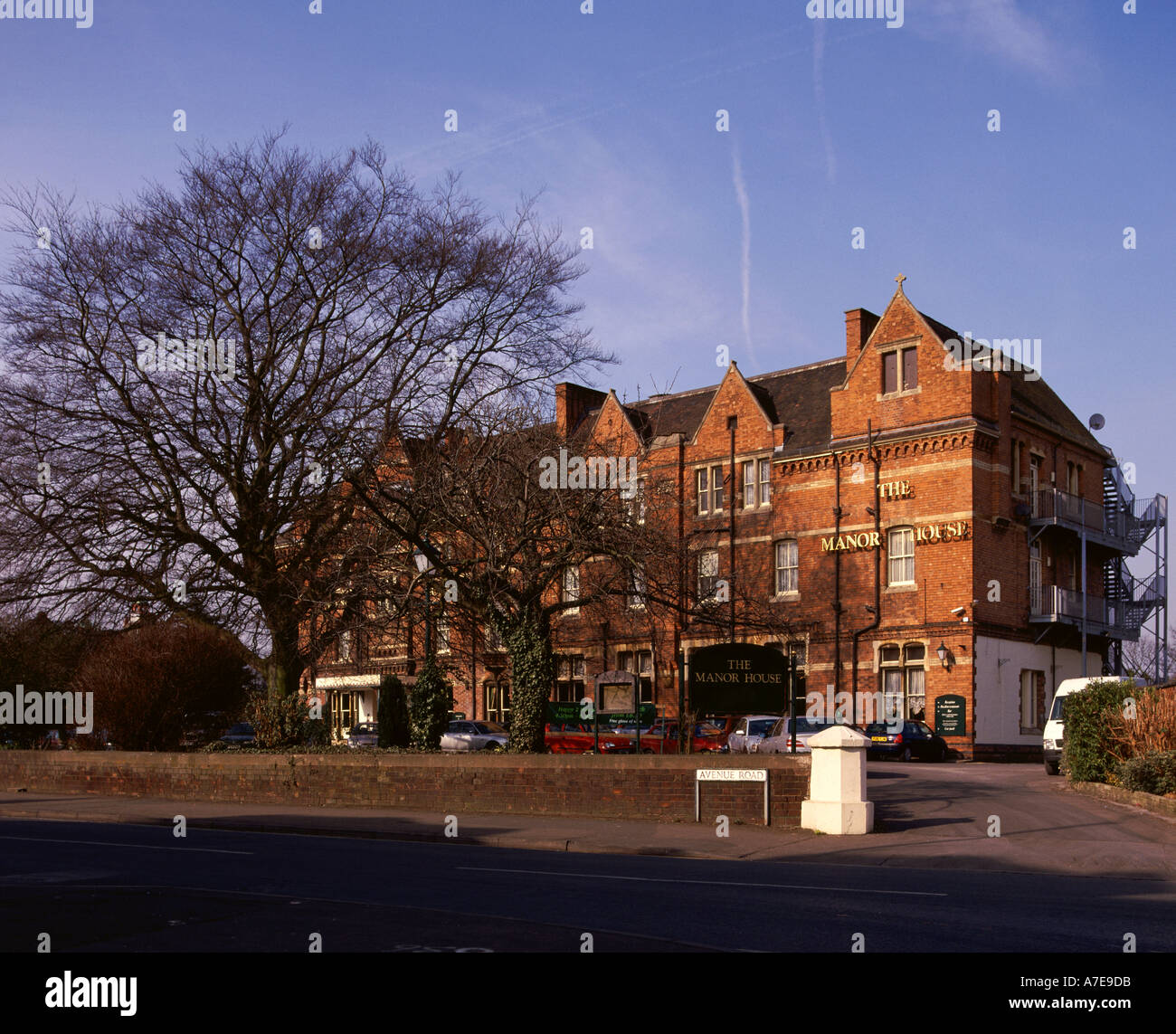 Hotel converted manor house hi-res stock photography and images - Alamy