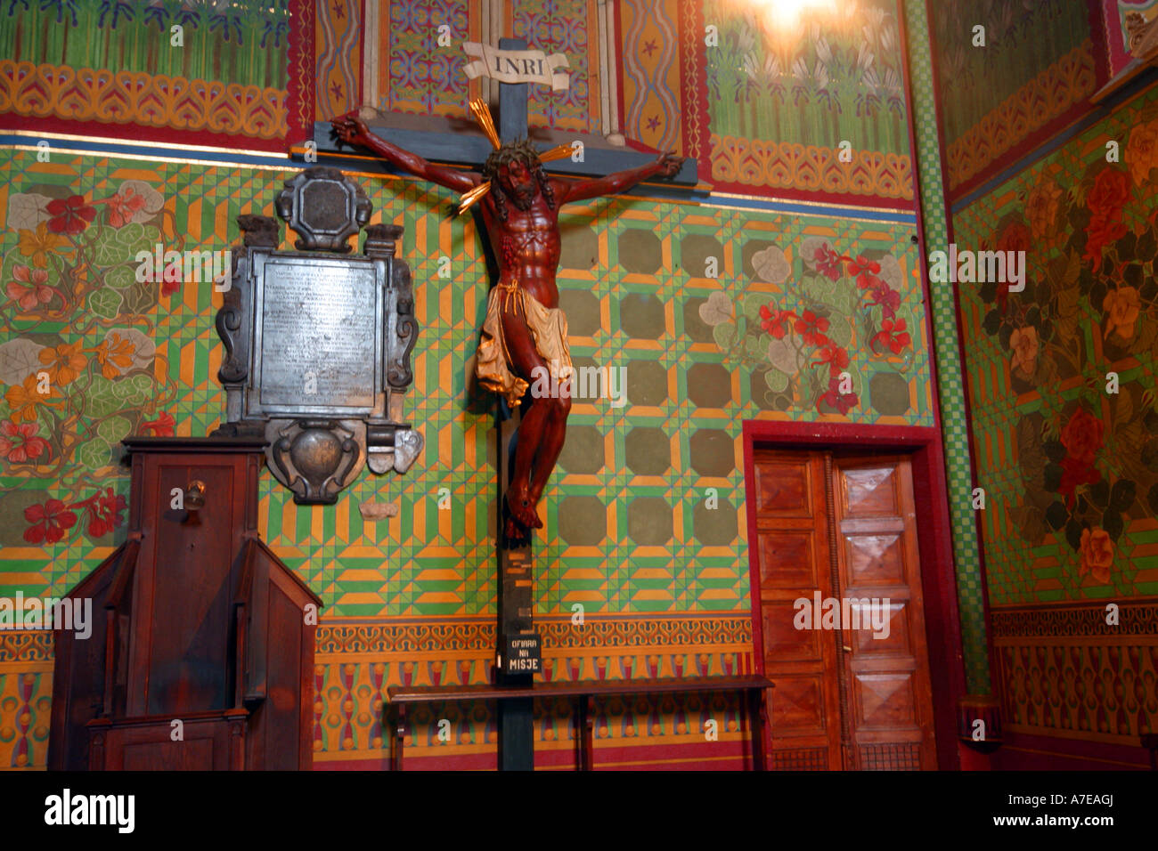 jesus statue in church Stock Photo - Alamy