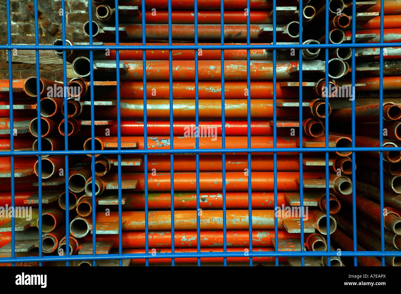 Scaffolding elements hi-res stock photography and images - Alamy