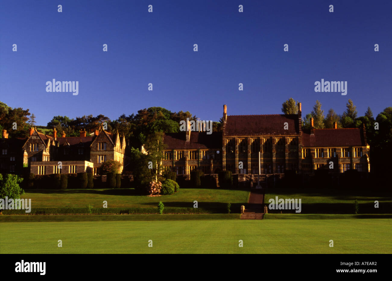 Kelly college devon hi-res stock photography and images - Alamy