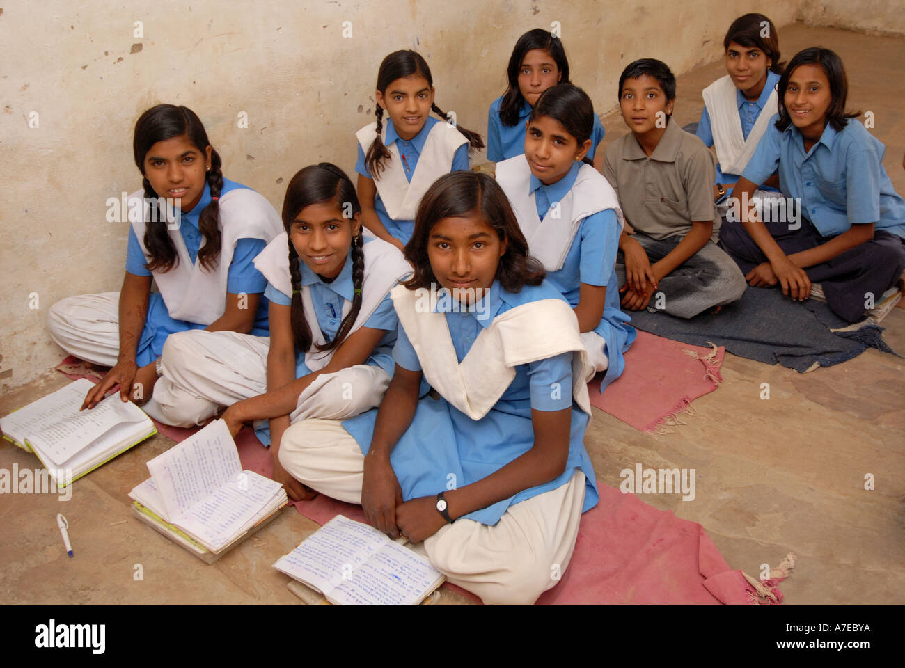 School children Nawalgarh Rajasthan India Stock Photo - Alamy