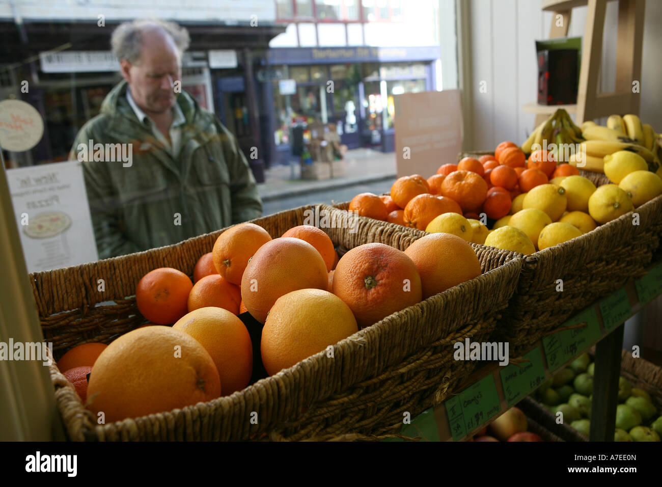Riverford farm hi-res stock photography and images - Alamy