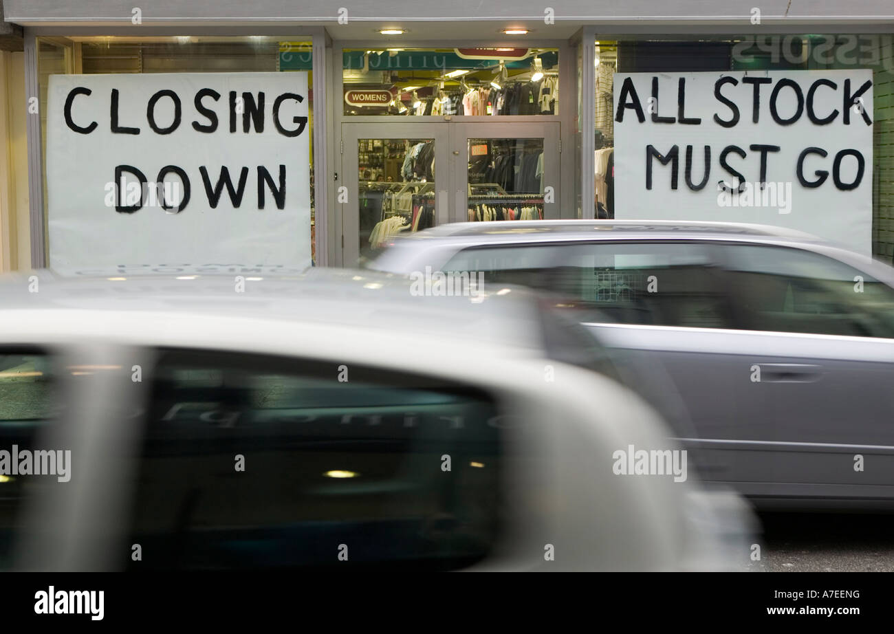 Cars drive past hi-res stock photography and images - Alamy