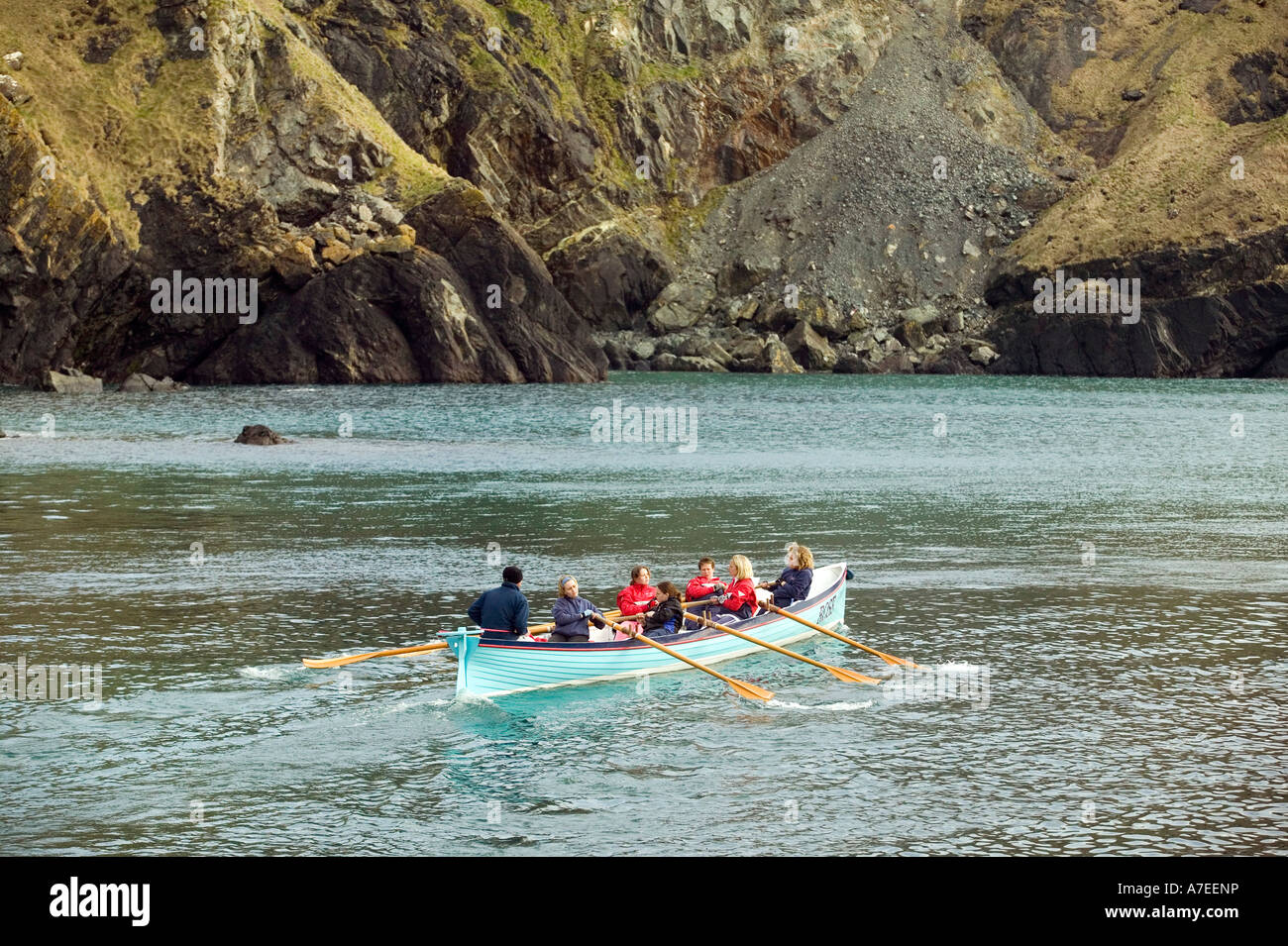 Gig rowing team hi-res stock photography and images - Alamy