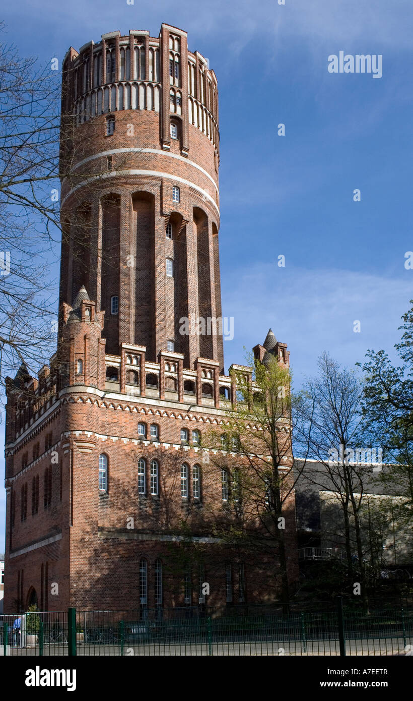 Water reservoir tower hi-res stock photography and images - Alamy