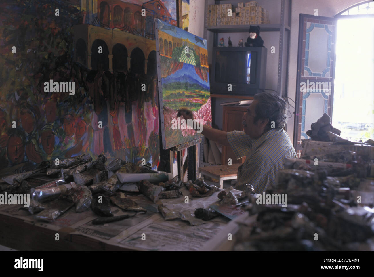 Rodolfo morales hi-res stock photography and images - Alamy