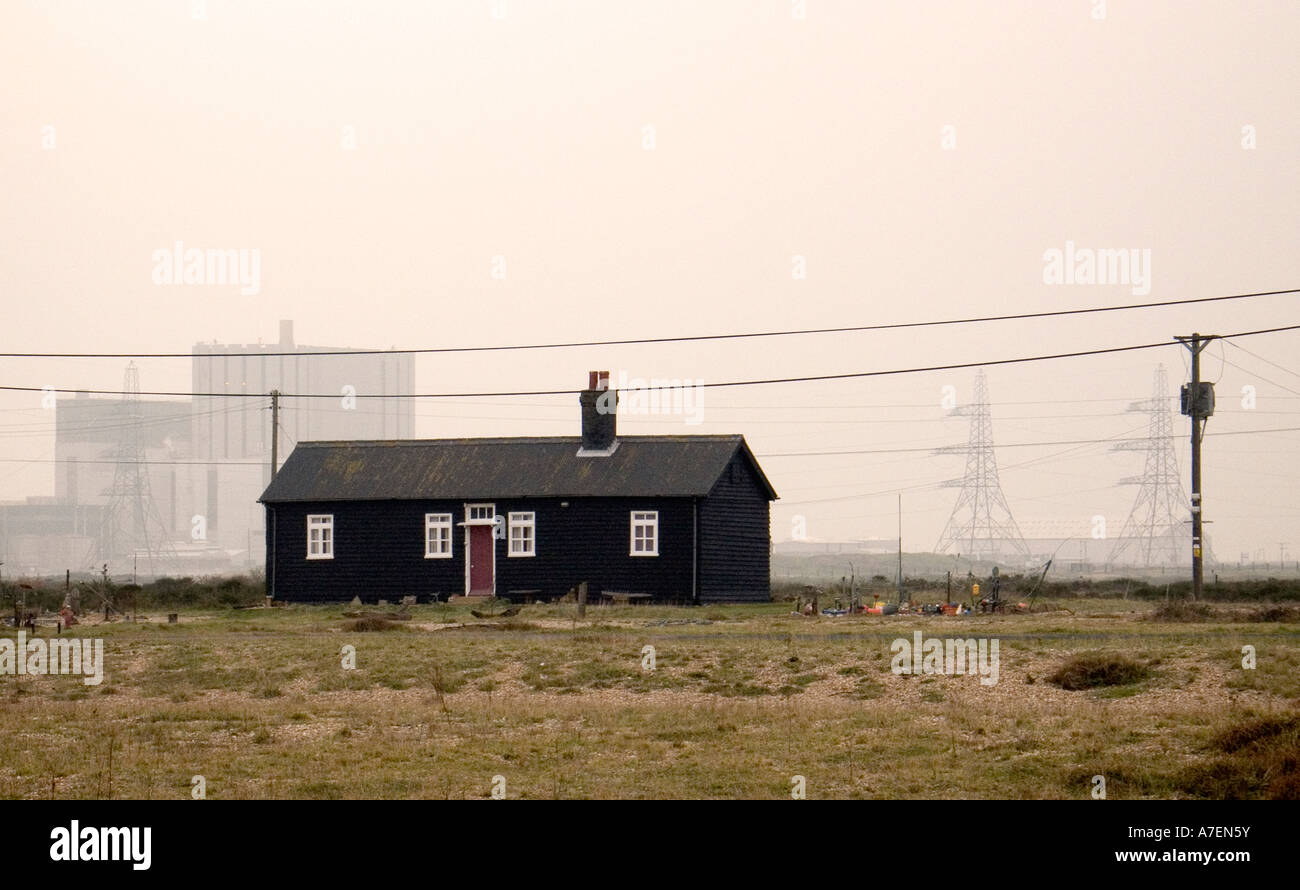 Cottage with Nuclear Power Station Dungeness England Stock Photo - Alamy