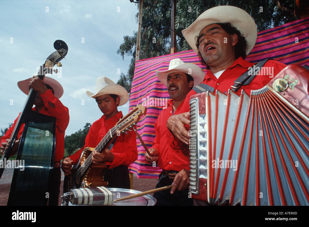Norteno Artists
